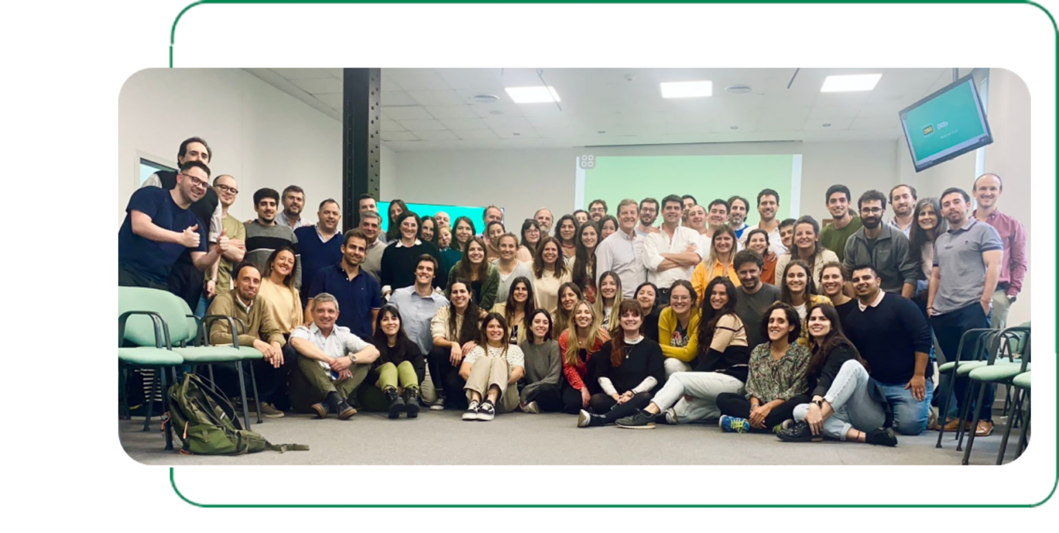 Sumate Al Equipo Crea